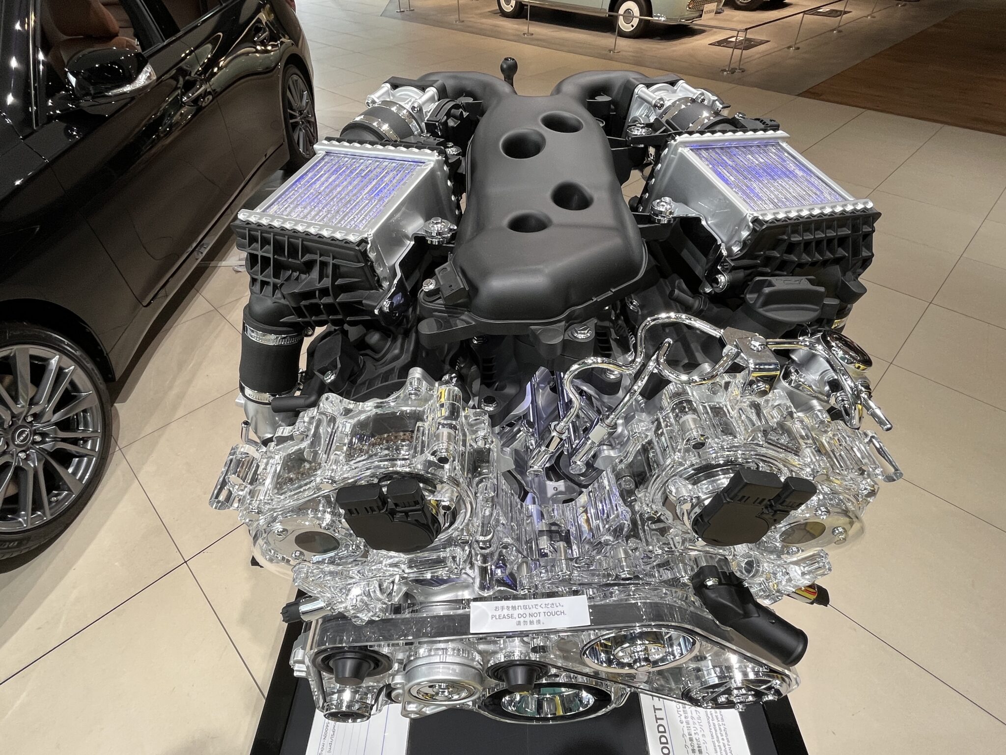 VR30DDTTとはどのようなエンジンなのか