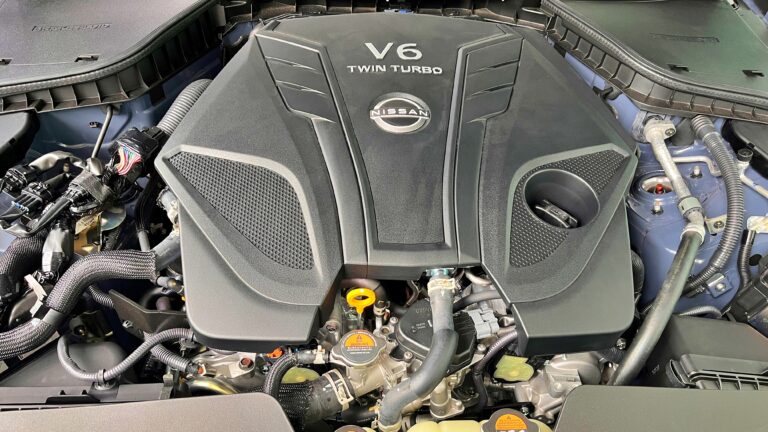 VR30DDTTとはどのようなエンジンなのか