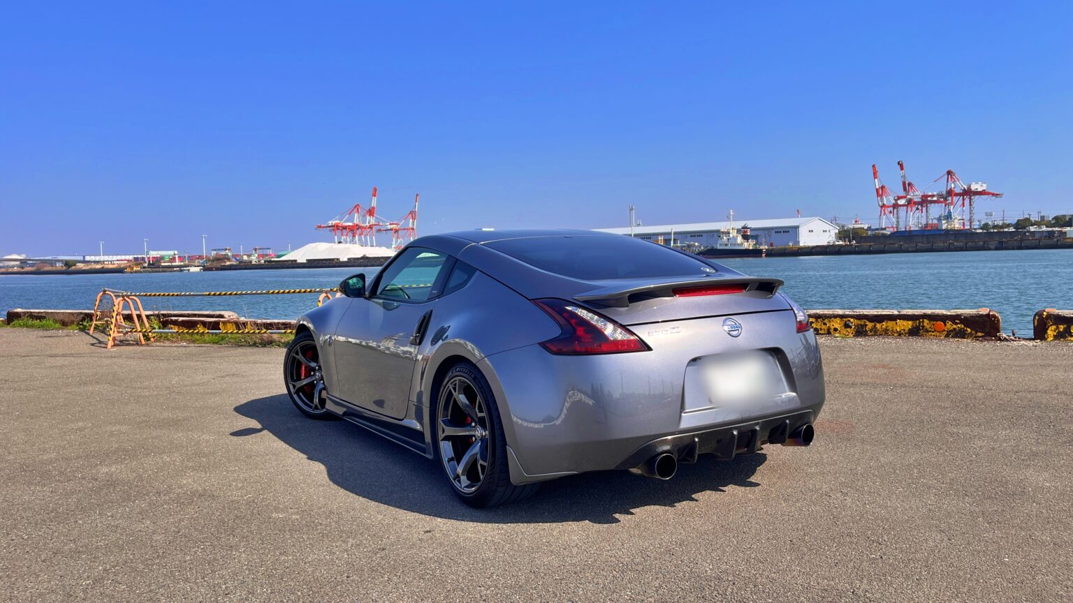 日産 フェアレディZはZ34とRZ34ではどちらが良いのか比較してみた