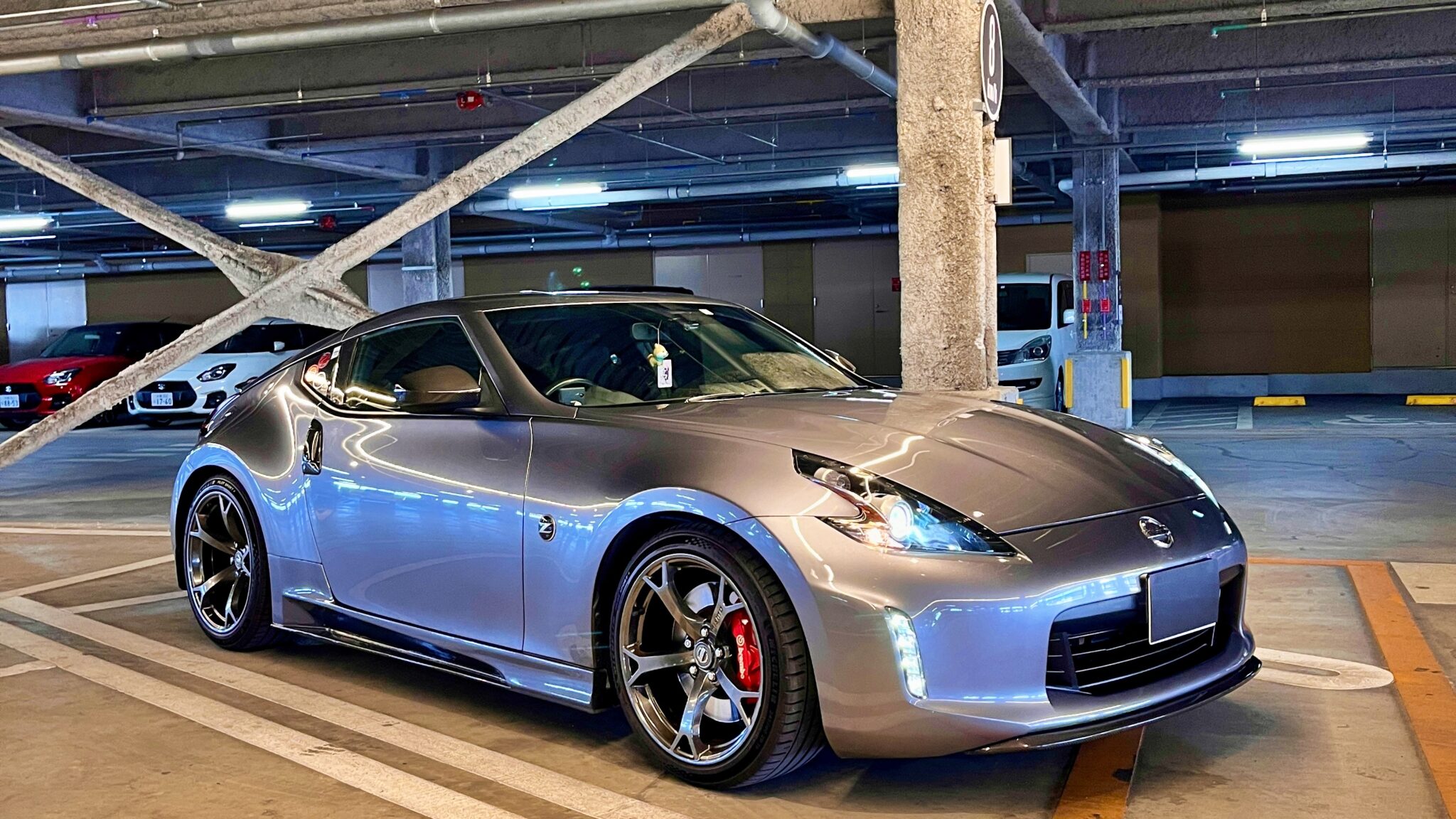 日産 フェアレディZはZ34とRZ34ではどちらが良いのか比較してみた